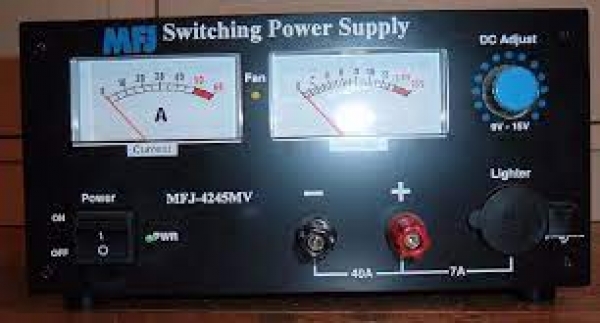 MFJ-4245MV Fonte de Alimentação 13,8V 45 A - RADIOHAUS Radiocomunicação ...